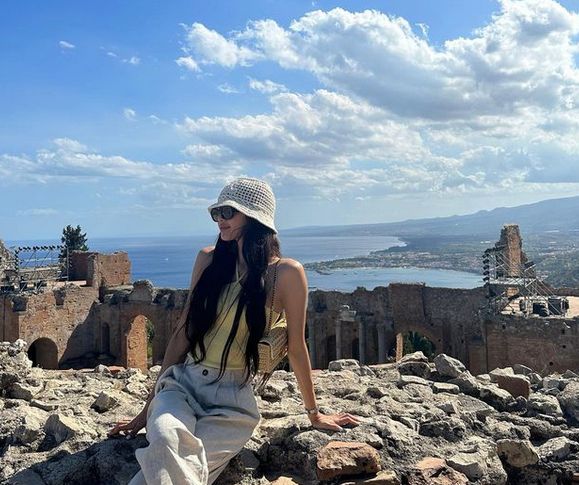 She tries to introduce herself to her boyfriends’ parents immediately ...